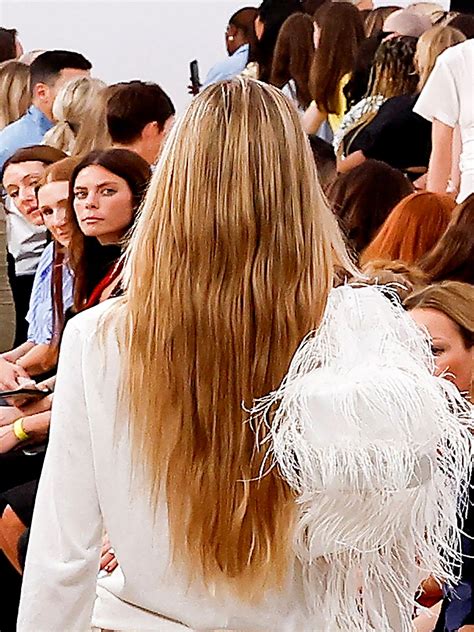 Corte De Cabello Largo En Capas Para Primavera Verano 2024 Vogue