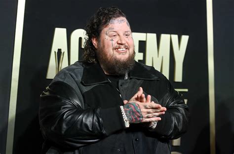 Red Carpet Photos From The ACM Awards