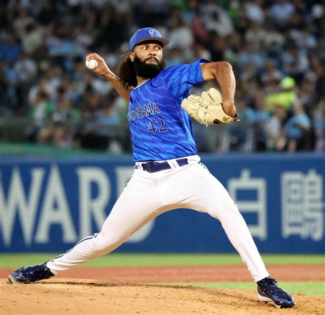 【dena】アンドレ・ジャクソンにアクシデント発生か 4回途中でトレーナーらに付き添われて緊急降板 スポーツ報知
