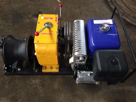 Portable Hoisting Pulling Machine With Yamaha Gas Powered Winch
