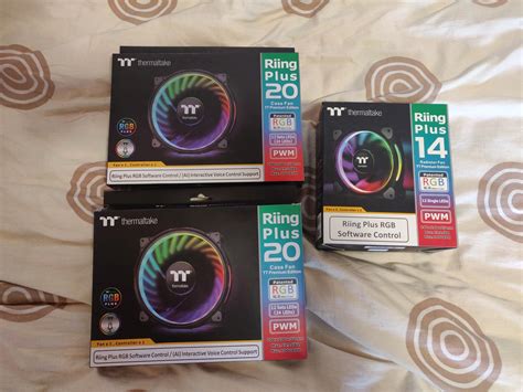 Two Tt Rgb Fan Controller Is Ruined But Why Case Fan Tt Community