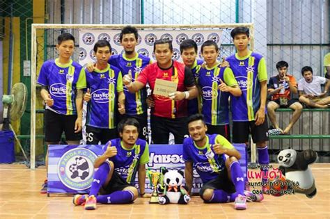 ชมรมกีฬาโพนครก ขอความคิดเห็นชาวโพนครกหน่อยครับ ส่วนตัวที่เลือก 2 สถานที่นี้ เหตุผลคือ 1 เรา