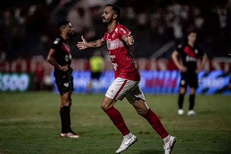 CRB anuncia renovação do atacante Anselmo Ramon para 2024 WebTV Maceió