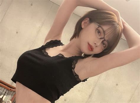 Japanese Porn Star Fukada Eimi Hugs More Than 3000 People Outkick