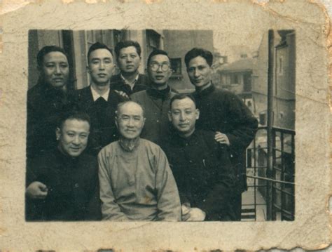 钟泰合影照片