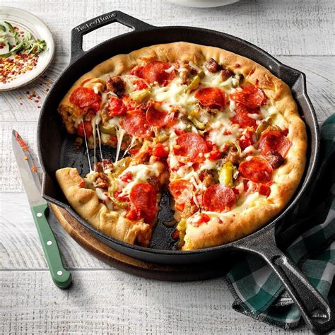 Deep Dish Sausage Pizzaexpstohfrbz199861e04102b Taste Of Home
