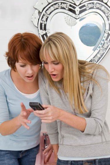 How To Insert A JPEG Into An Outlook Email As Part Of The Body Techwalla