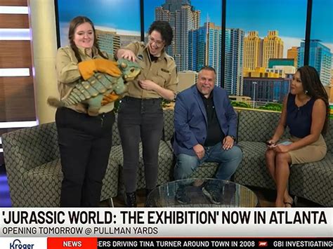 ‘jurassic World The Exhibition Coming To Atlanta Welcome To Neon
