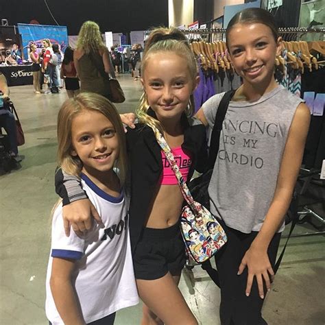Instagram Photo By 💜alexus Oladi Giggles 💜 • Aug 8 2016 At 237pm Utc Dance Moms Girls
