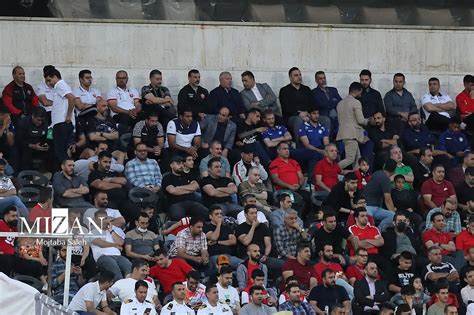 جام حذفی فوتبال دیدار تیم‌های پرسپولیس و گل گهر