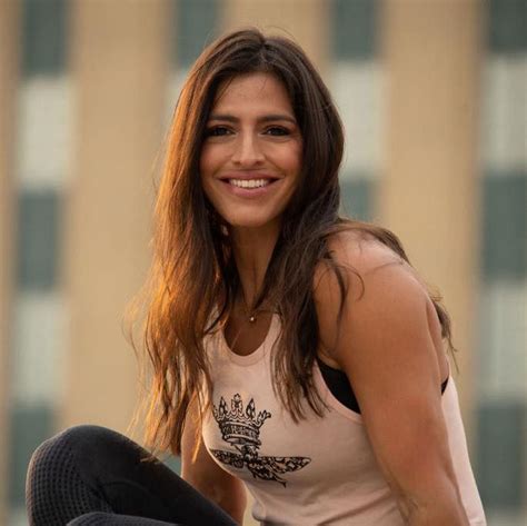 Former High School Dropout Now Successful Businesswoman