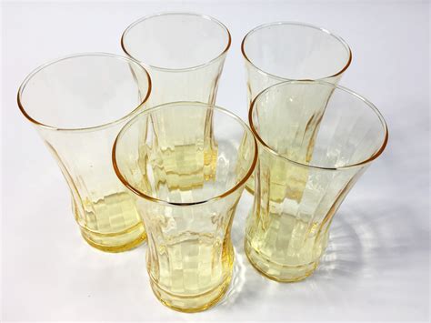 5 Vintage Yellow Drinking Glasses Yellow Set Of 5 Libbey Tall Yellow