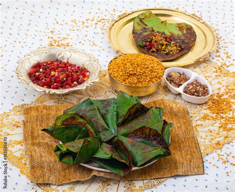 Foto De Indian Traditional Mouth Freshener Sweet Paan Also Known As