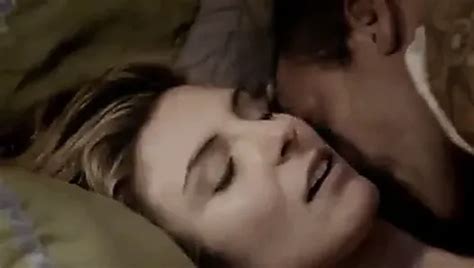 穿着毛巾的凯蒂卡西迪 xHamster