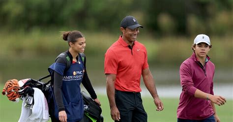 챔피언 벨트 예약한 타이거 우즈 찰리·샘과 우승만큼 값진 경험 Pga Pnc챔피언십