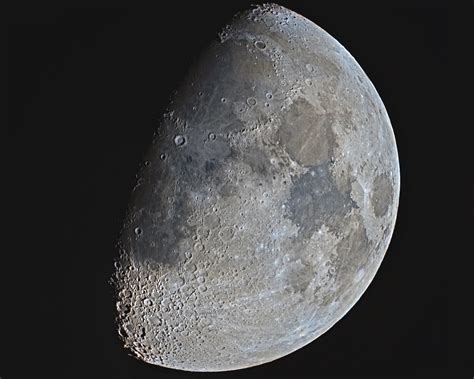 Lunar Stargazers Lounge