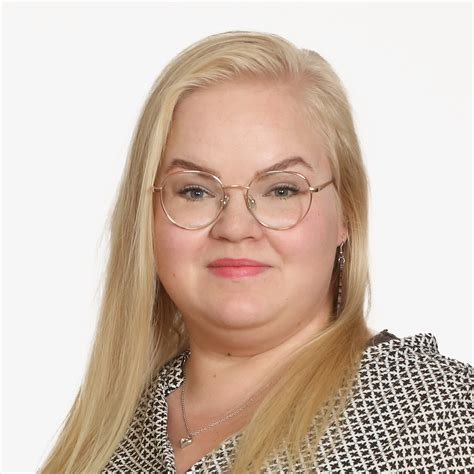 Salli Solje Asiantuntijat Pihlajalinna