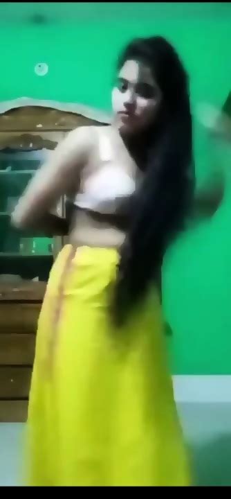 Deshi Livegirls Indian Desi Cute Aunty Sarry Remove Black Hairy Pussy