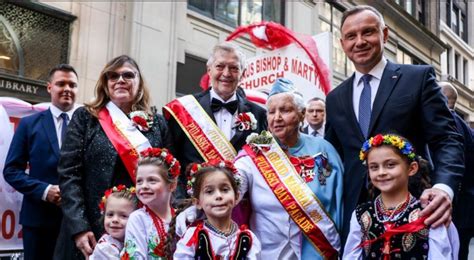 Mamy polskość w sobie Parada Pułaskiego z udziałem prezydenta Dudy w