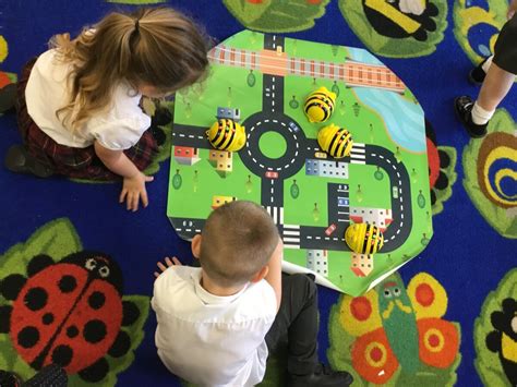 Giving Directions Using Beebots St Bridget S Catholic Primary School