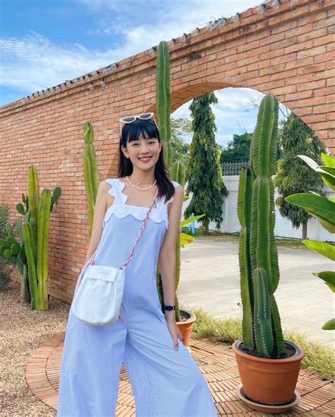 Minnie On Instagram ☁️🌵🧡 약속한대로 집에서 씩은 븨로그를 올렸어여~ Fashion Overall