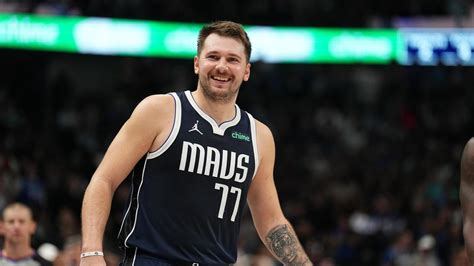 Luka Doncics Impressive Trick Shot Wows Fans During Mavericks Pregame