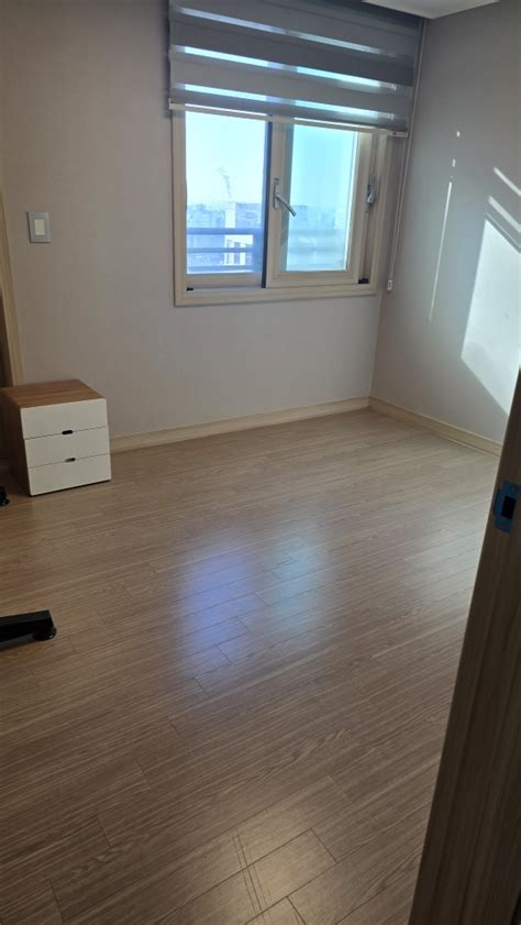 정말 친절하시고 엄청 열심히 해주십니다 제가 리뷰를 귀찮아서 잘 안쓰는데 다른 분들에게도 추천하고싶어서 남깁니다 제 지인들이 이사한다해도 다 추천해줄거 같아요 숨고