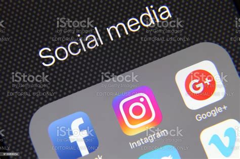 소셜 미디어 아이콘 인터넷 애플 리 케이 션 응용 프로그램 0명에 대한 스톡 사진 및 기타 이미지 0명 Brand Name Online Messaging