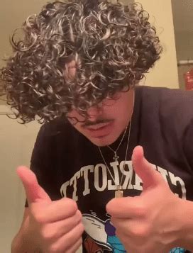 How To Get Curl Definition Men S Hair At Home In Just Easy Steps Hair Everyday Review