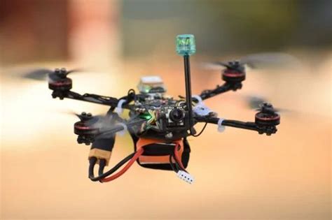 Digital Camera Quadcopter Nano Drone Mini Flying NO ILOT LICENCE REQUIRED At Piece In