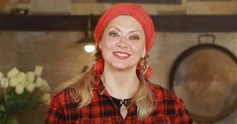 Вкус с вином вас впечатлит Мастер Шеф Литвинова дала экзотичный рецепт курицы с грибами