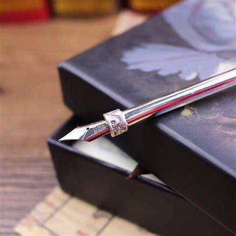 Harry Potter Quill Set Hobbies And Toys Stationery And Craft Stationery