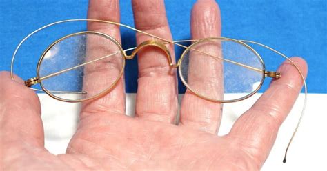 Antique Gold Filled Wire Spectacles Glasses Gem