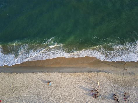 rio de janeiro rj brasil 2022 vista aérea da praia de grumari uma