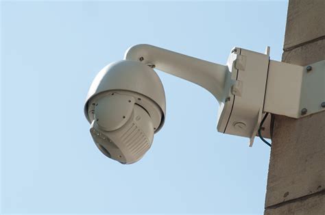 돌로 벽에 보안의 흰색 보안 카메라 0명에 대한 스톡 사진 및 기타 이미지 0명 감시 개념 Istock