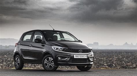 Tata Tiago Wallpapers Top Free Tata Tiago Backgrounds Wallpaperaccess