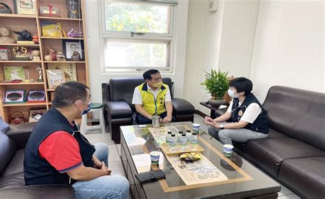 南投縣榮服處拜會竹山鎮陳東睦鎮長及紫南宮莊秋安主委 連結資源擴大服務層面 觀傳媒