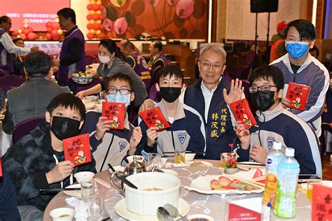 暖心過寒冬 弱勢家庭兒少圍爐盡情同歡 觀傳媒