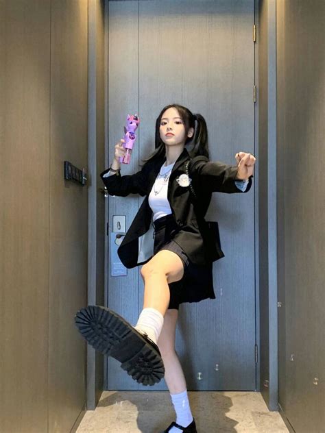 Pin auf 杨超越
