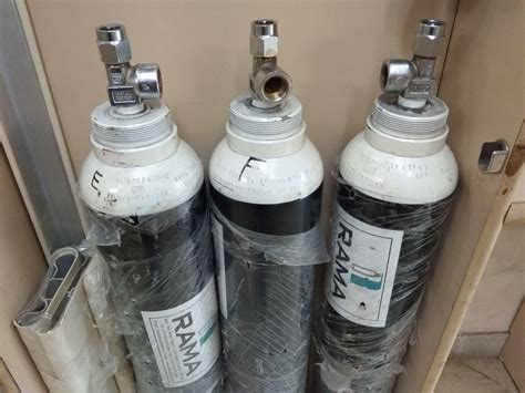 Ms Oxygen Cylinder At ₹ 4500 Piece Medical Oxygen Cylinder In New