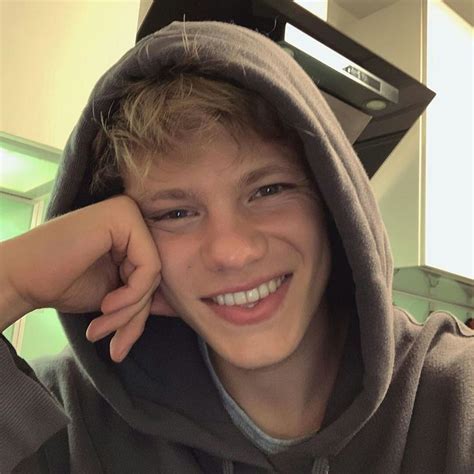 ENCICLOPEDIA DE RUBIOS Chica Rubia Fotos Novios Chicos Lindos