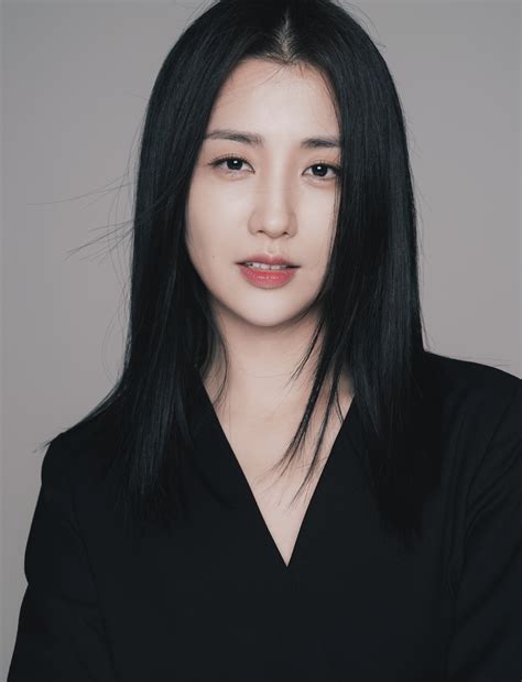박하선 연극 ‘바닷마을 다이어리 출연 13년만 연극 좋은 배우들과 함께해 더 기대돼” 스타연예 Kbs연예