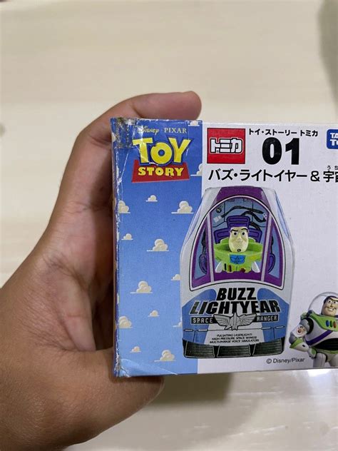 Takara Tomy Buzz Lightyear Figure Hobbies Toys Toys Games On Carousell