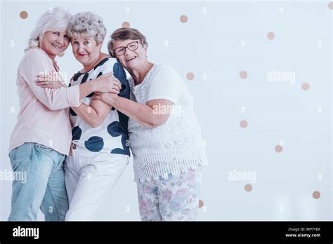 Donne Anziane Anziane Immagini E Fotos Stock Alamy