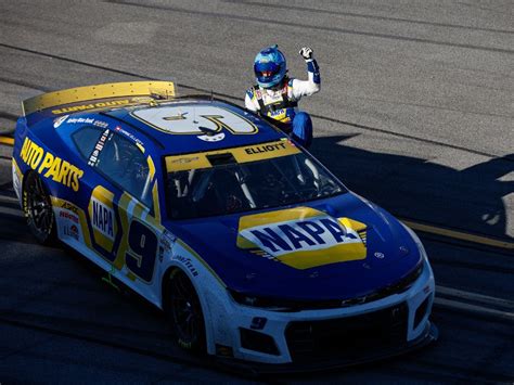 PODCAST Hard Left Turn Elliott Wins In Relatively Ta AccessWDUN