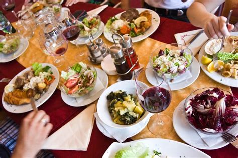 Health Benefits Of Red Wine Vinegar Readers Digest