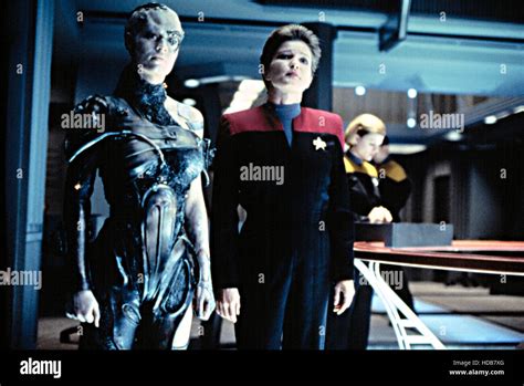 Star Trek Voyager 1995 2001 Jeri Ryan Kate Mulgrew In Yr4 Ep170