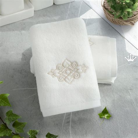 Towel Pattern Machine Embroidery Design 3 Sizes Etsy