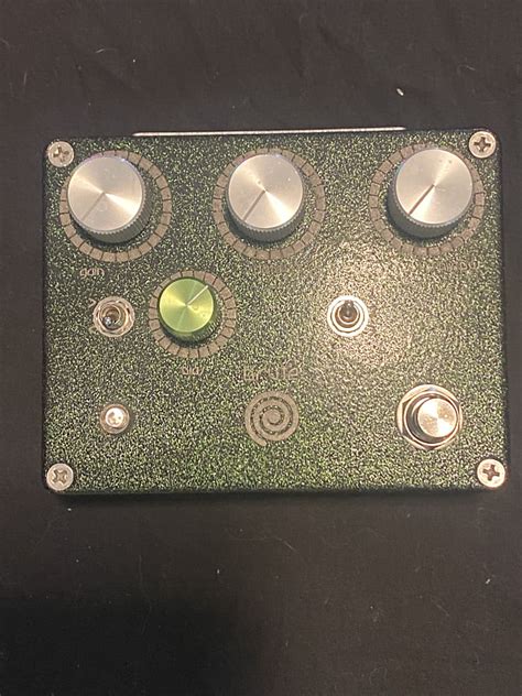 Spiral Electric FX Green Brute Fuzz Reverb