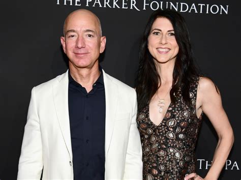 A Look Inside The Marriage Of The Richest Couple In History Jeff And
